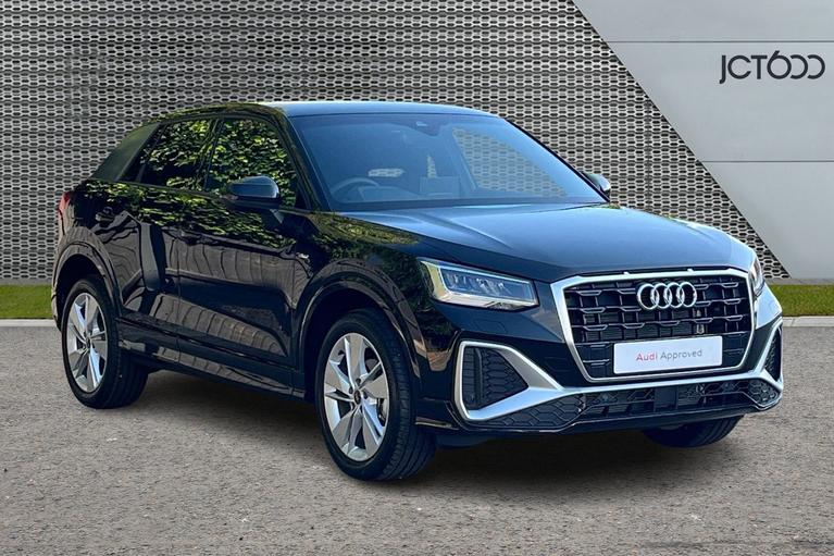 ~ AUDI Q2 S line 35 TFSI 150 PS 6-speed £32,600 6 miles Mythos black ...