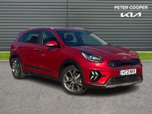 Kia Niro 1.6 GDi 4 in Runway Red £19,493
