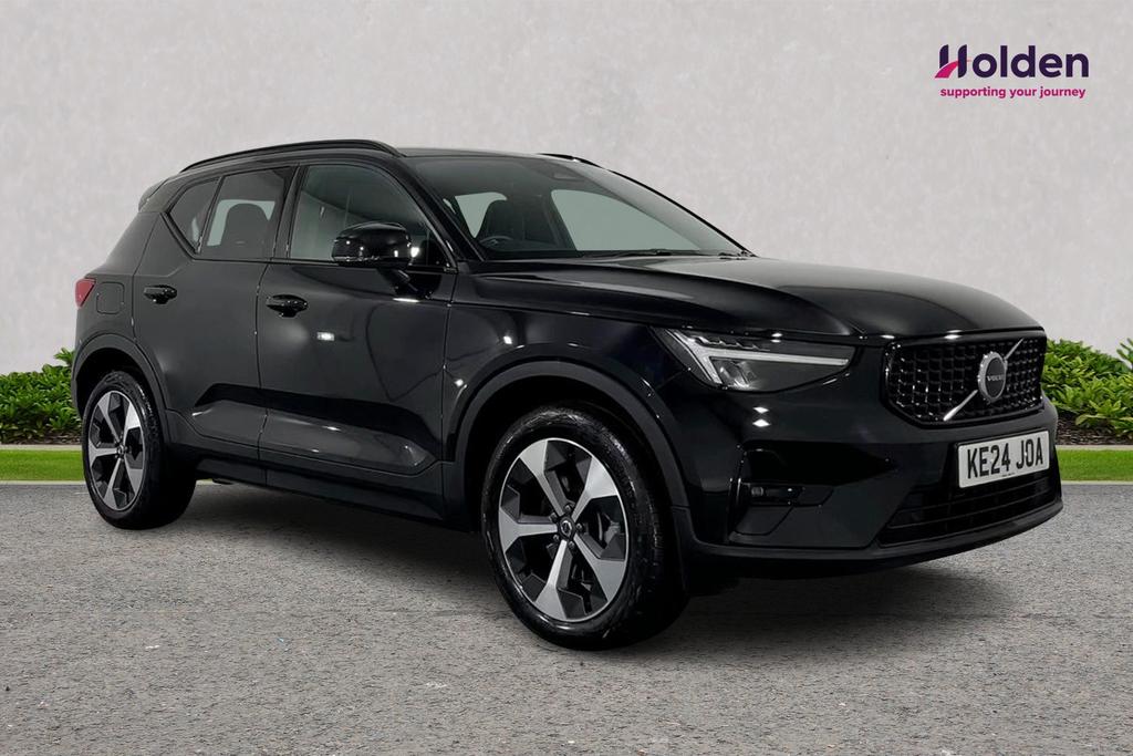 Used 2024 Volvo XC40 Plus, B3 Mild hybrid, Petrol, Dark £32,790 8,248 miles Sage Green | Holden ...
