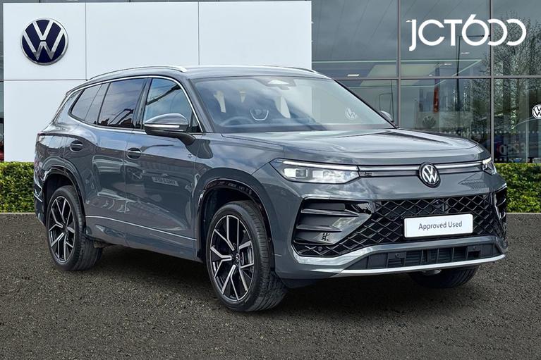 2025 VOLKSWAGEN Tayron 1.5 eTSI R-Line 5dr DSG7 [7 Seat] £38,246 3,990 ...