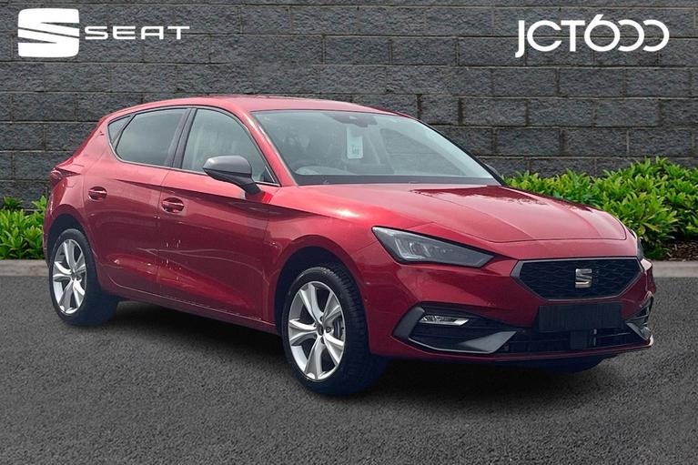 1900 SEAT Leon HAT 1.5 E-hybrid 204 FR £35,200 10 miles Desire Red | JCT600
