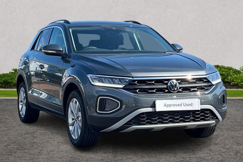Used 2024 Volkswagen T-ROC 1.0 TSI Match £23,390 1,109 miles Indium ...