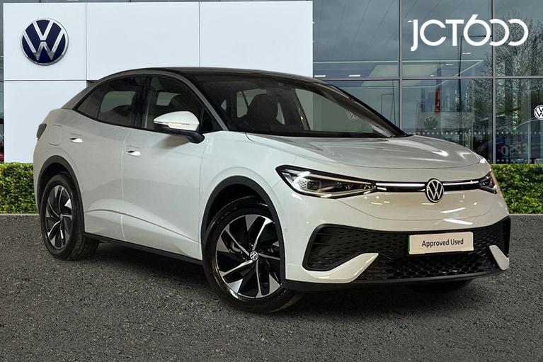 2024 VOLKSWAGEN ID.5 Match 77kWh Pro 286PS 1-speed automatic 5 Door £28,547 7,327 miles Glacier ...