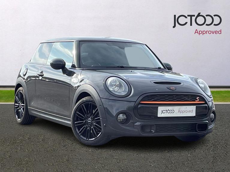 Used MINIs for Sale Near You | JCT600