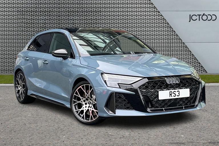 1900 AUDI RS3 Audi RS 3 Sportback Carbon Vor £66,000 10 miles Kemora ...