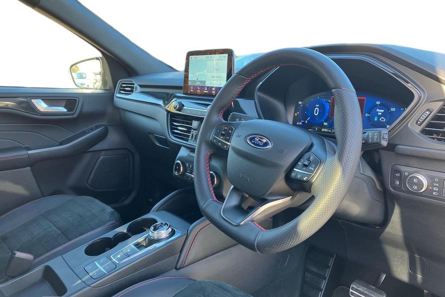 Ford KUGA 2023 - Frozen White | £20,899 | Bristol - Cribbs Causeway ...