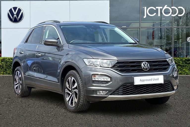 2022 VOLKSWAGEN T-Roc Active 1.0 TSI 110PS 6-speed Manual £20,094 ...