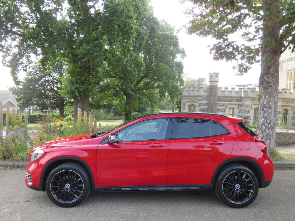 Mercedes-Benz GLA-CLASS GLA 200 AMG LINE EDITION PLUS £20,990