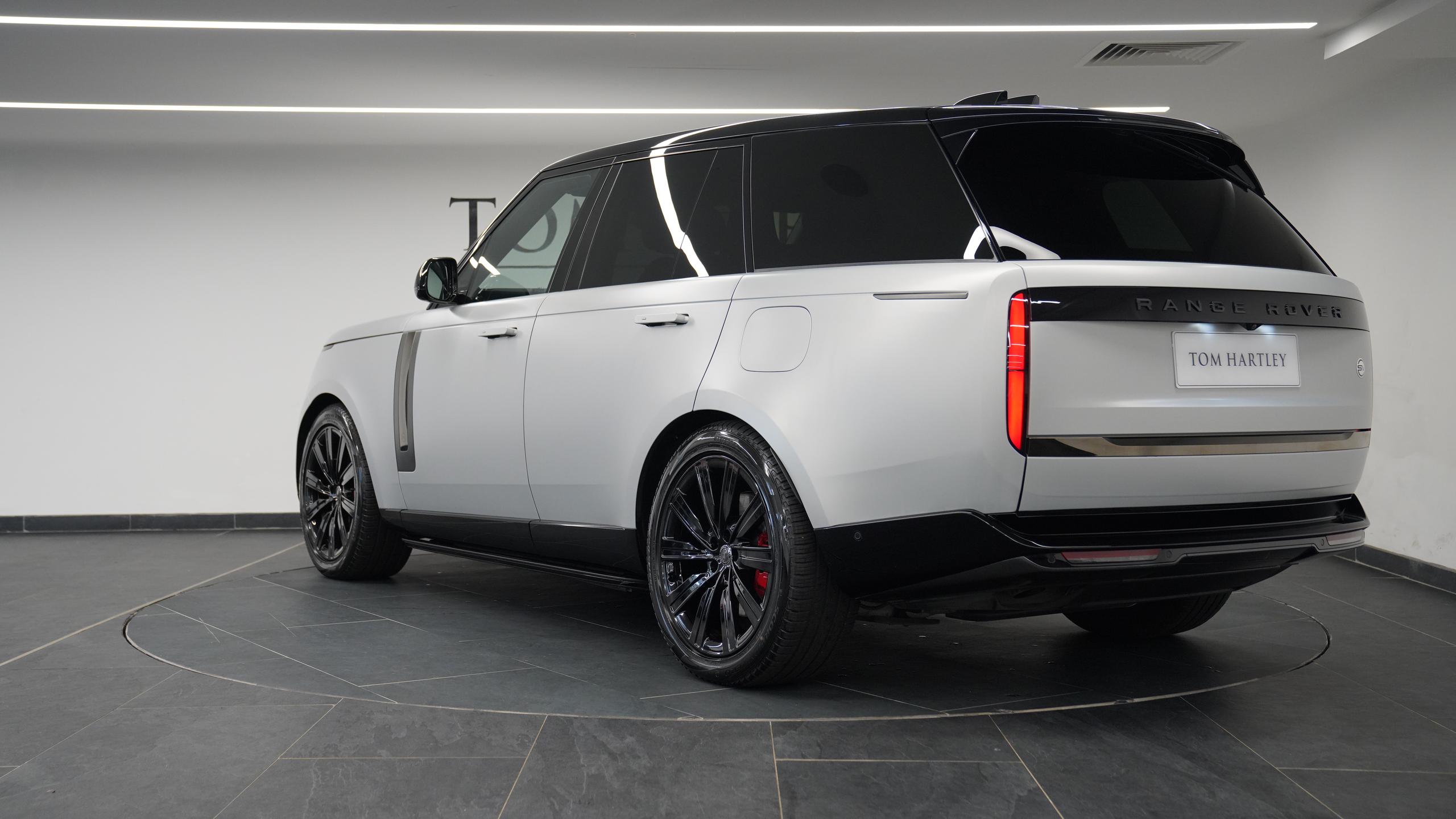 Used 2022 Land Rover Range Rover P510e SV MY2023 £189,950 5,000 miles ...