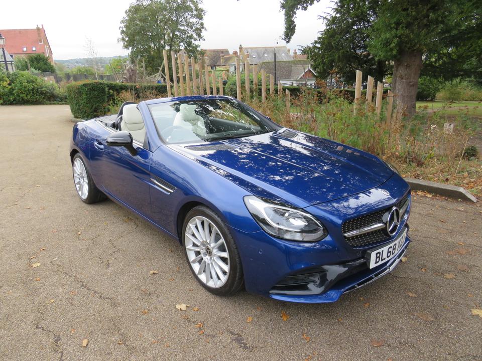 Mercedes-Benz SLC SLC 180 AMG LINE £20,990