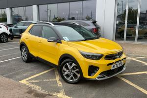 Kia Stonic 1.0 T-GDi ISG 48V GT-LINE S in Zest Yellow with Black Roof £ ...