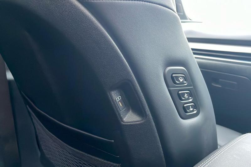 2025 25 KIA SORENTO 1.6 T-GDI HEV 4 (212)