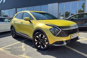 Kia Sportage 1.6 T-GDi ISG PHEV 3 in Splash Lemon £25,720