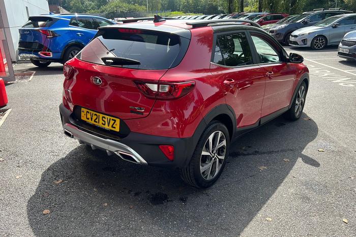 KIA Stonic 1.0 T-GDi ISG 48V GT-LINE S in Blaze Red with Black Roof £18,695