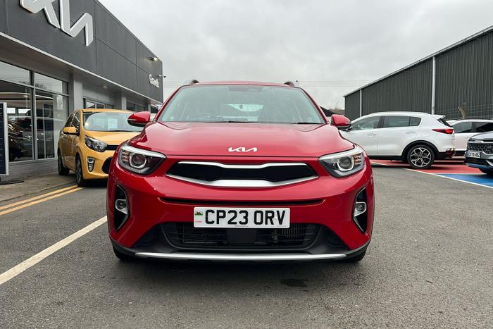 KIA Stonic 1.0 T-GDi ISG 2 in Blaze Red £16,695