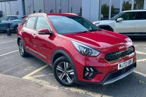 Kia Niro 1.6 GDi CONNECT PHEV in Runway Red £21,220