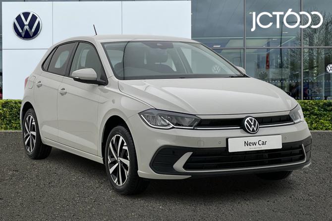 ~ Volkswagen Polo Match 1.0 TSI 95PS 5-speed £23,145 10 miles Ascot ...