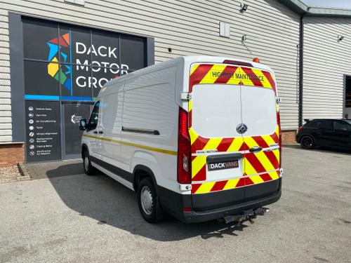 New & Used Vans | Lincoln | Dack Vans