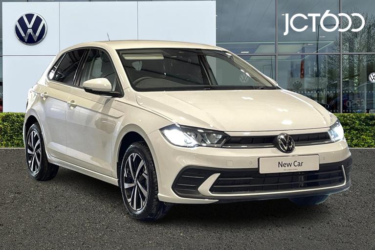~ Volkswagen Polo Match 1.0 TSI 95PS 5-speed Manual 5 Door £23,315 10 ...