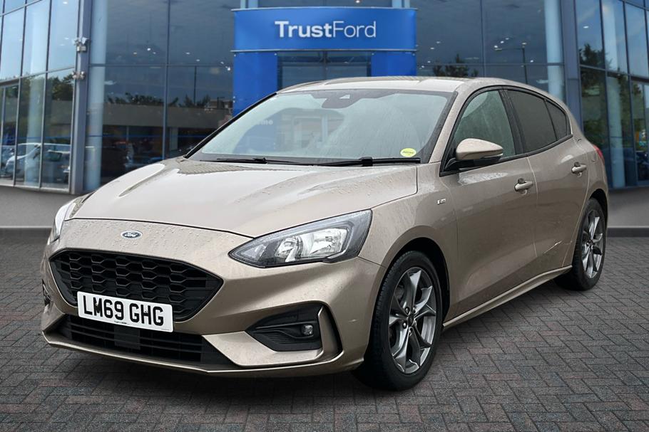 Ford FOCUS 2019 - Diffused Silver | £12,950 | Epsom | TrustFord