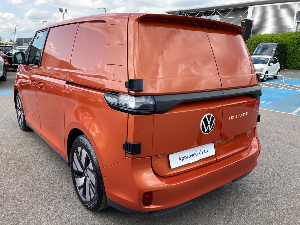 2022 VOLKSWAGEN Id. Buzz Pro 77kWh Commerce Plus Panel Van 5dr Electric ...