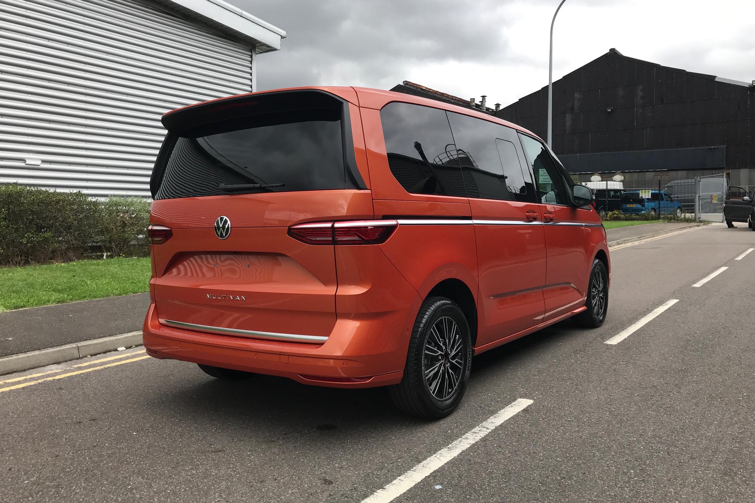 1900 Volkswagen Multivan Multivan Style Standard 150 PS £56,440 ~ miles ...