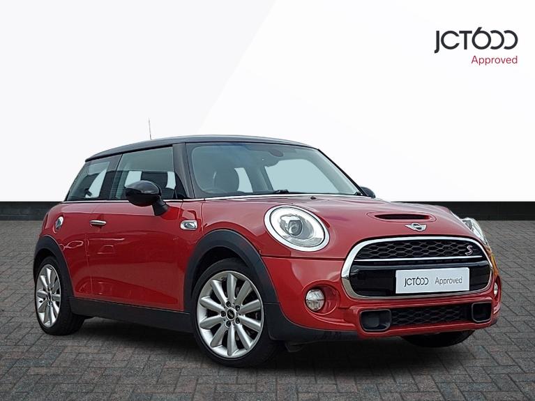Used MINIs for Sale Near You | JCT600