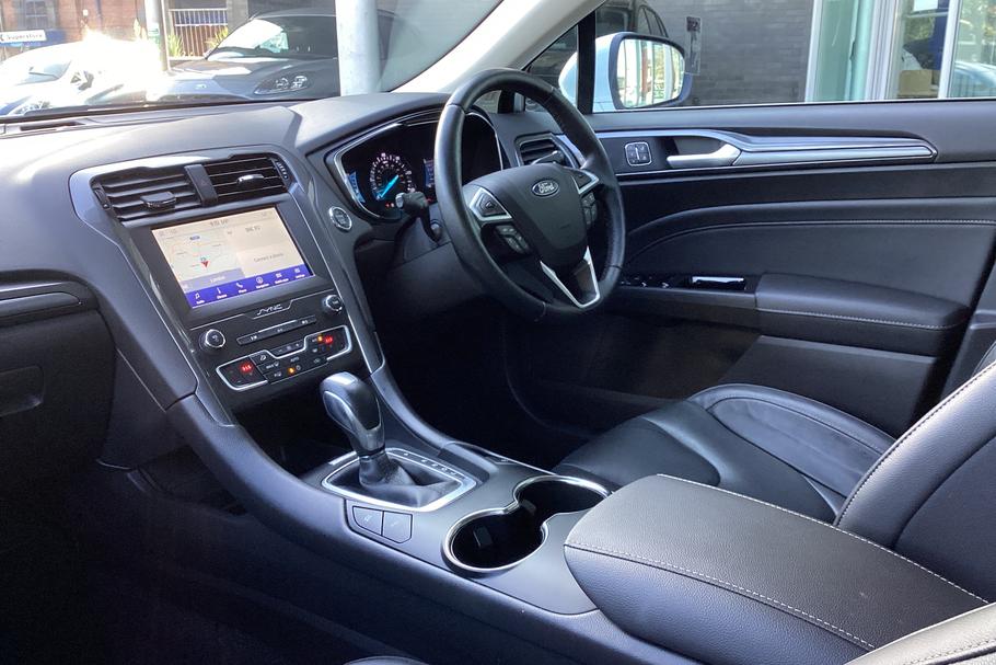 Ford MONDEO 2020 - WHITE | £19,400 | Edgware | TrustFord