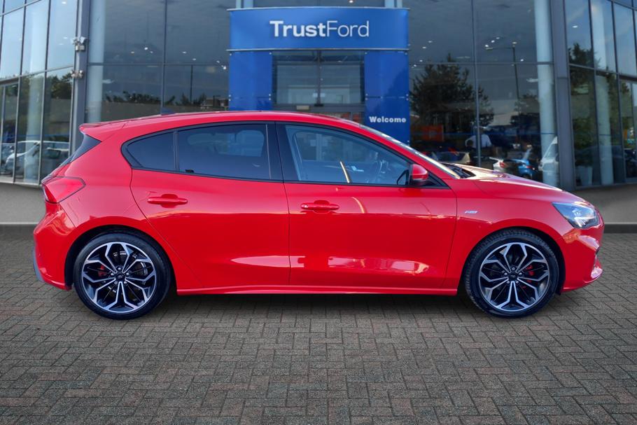 Ford FOCUS 2020 - Race RED | £14,999 | Ballymena | TrustFord