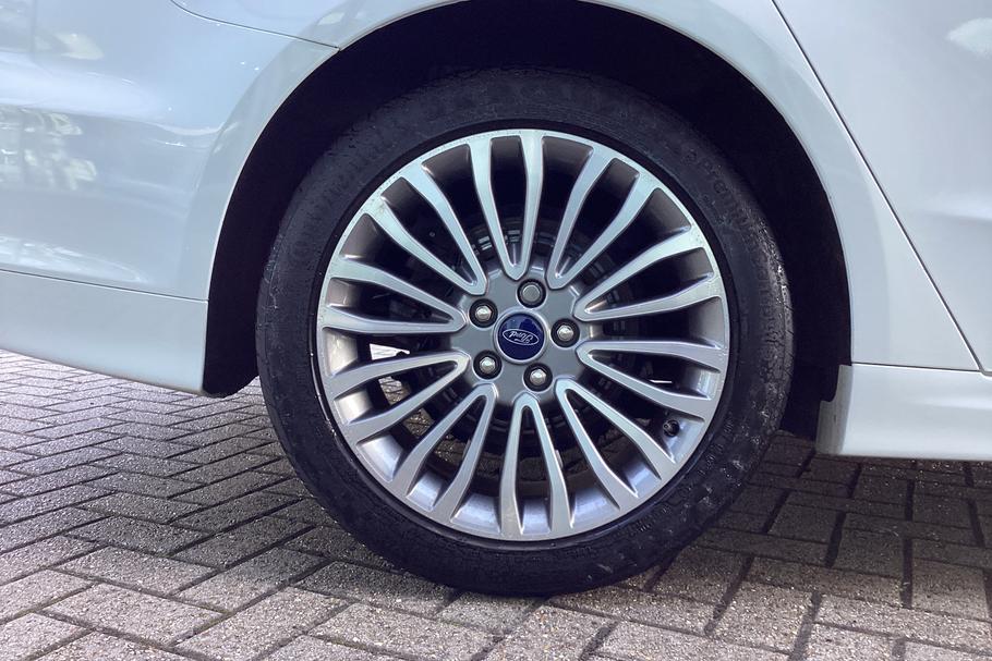 Ford MONDEO 2020 - WHITE | £19,400 | Edgware | TrustFord