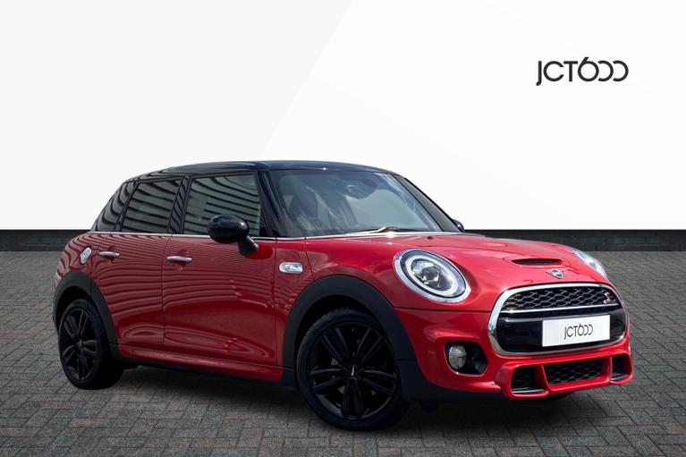 Used MINIs for Sale Near You | JCT600