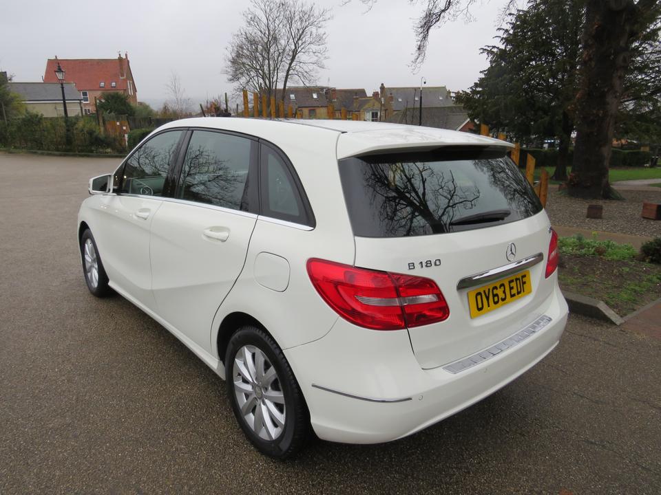Mercedes-Benz B-CLASS B180 CDI BLUEEFFICIENCY SE £12,990