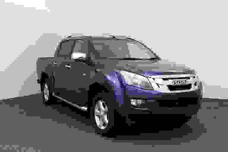 Land Rover, Jaguar, Isuzu Dealerships | Saltash, Cornwall | Roger Young