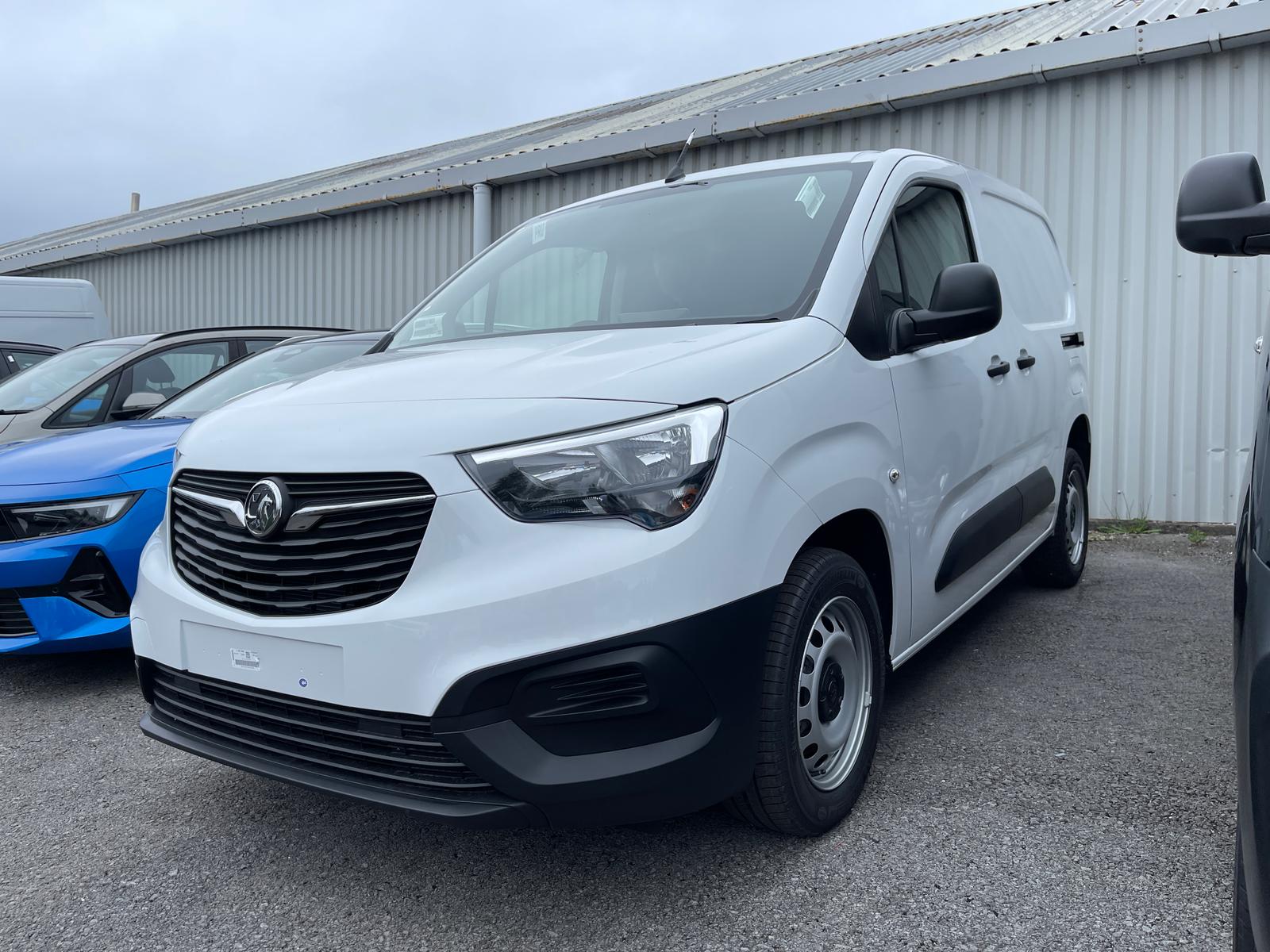 New Commercials In Stock | Swansea & Bridgend | FRF Motors