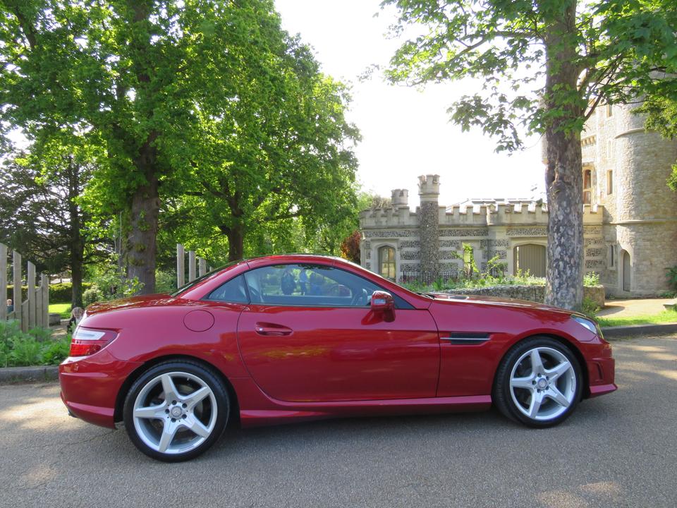 Mercedes-Benz SLK SLK 200 AMG SPORT £14,990