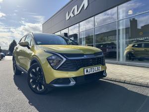 Kia Sportage 1.6 T-GDi ISG PHEV 3 in Splash Lemon £32,494