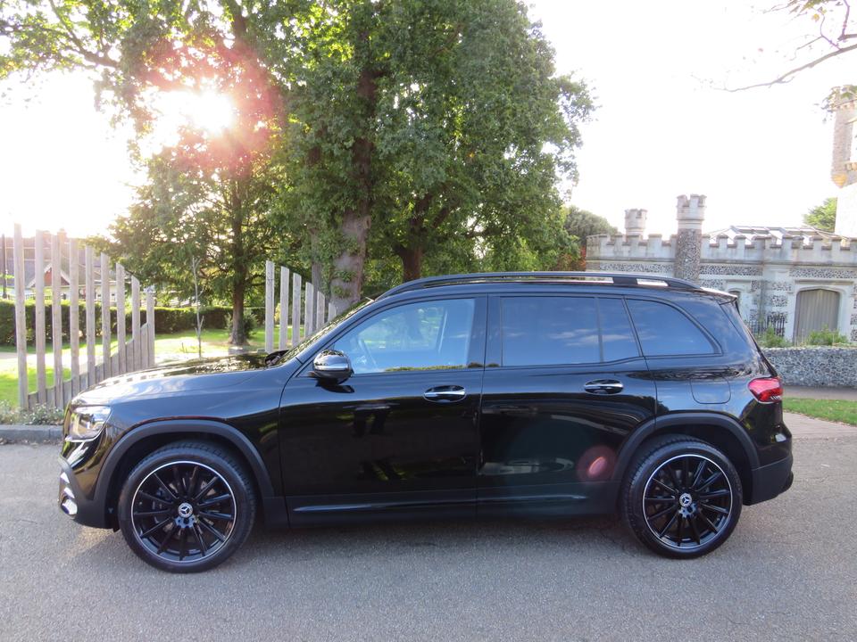 Mercedes-Benz GLB 1.3 GLB200 AMG Line Night Edition SUV 5dr Petrol 7G ...