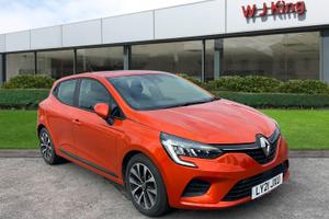 Renault Clio Iconic in Valencia Orange £11,695