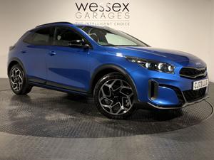 Kia XCeed 1.5 T-GDi ISG GT-LINE in Blue Flame £19,870