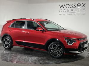 Kia Niro 1.6 GDi PHEV 3 in Runway Red £25,870