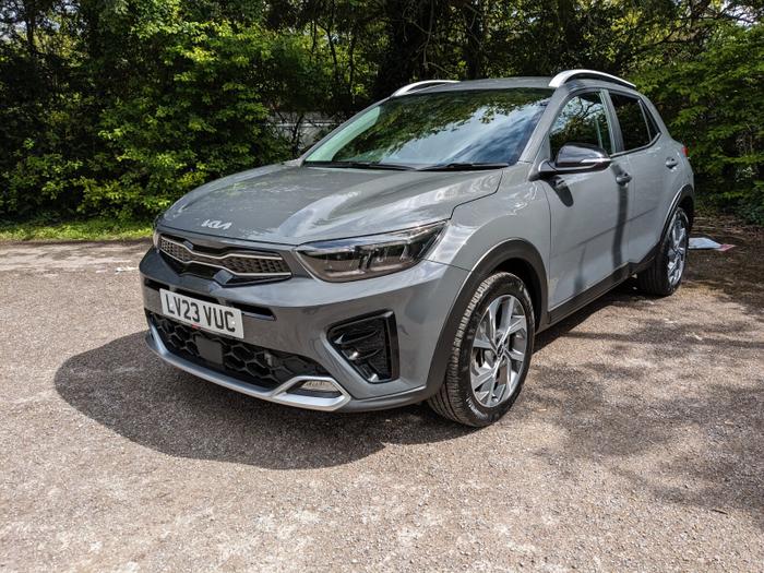 Kia Stonic 1.0 T-GDi ISG 48V GT-LINE in Storm Grey £20,495