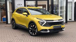 Kia Sportage 1.6 T-GDi ISG PHEV 3 in Splash Lemon £33,999