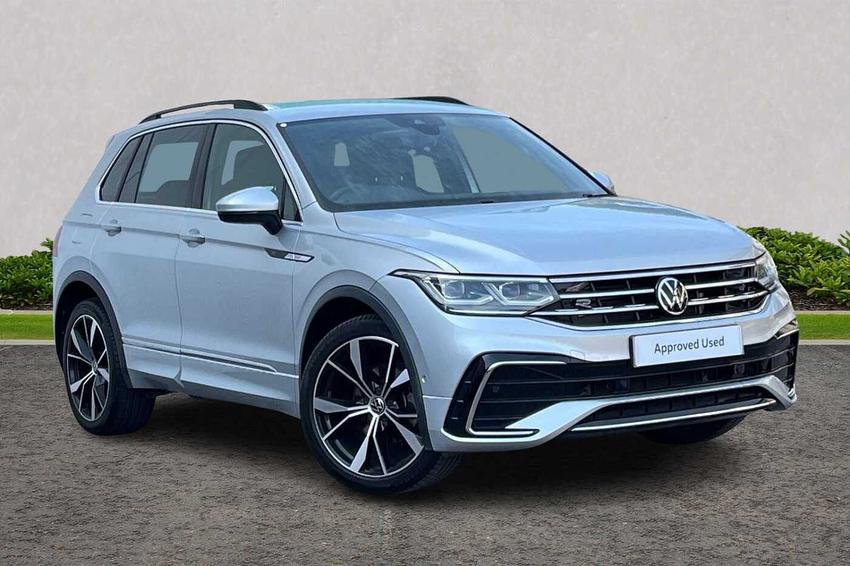 Used 2022 Volkswagen Tiguan 1.5 TSI R-Line EVO DSG £29,995 18,825 miles ...