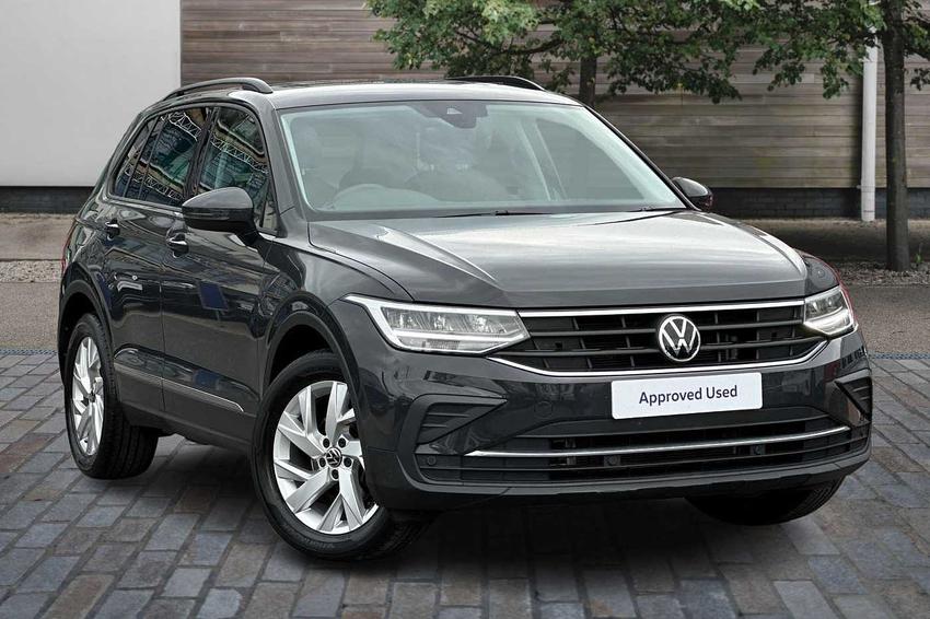 Used 2021 Volkswagen Tiguan 1.5 TSI Life EVO DSG 5 door £23,495 35,499 ...
