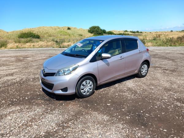 Used 2012 Honda Vitz AUTOMATIC £5,995 31,000 miles Silver | Car Centre Ltd