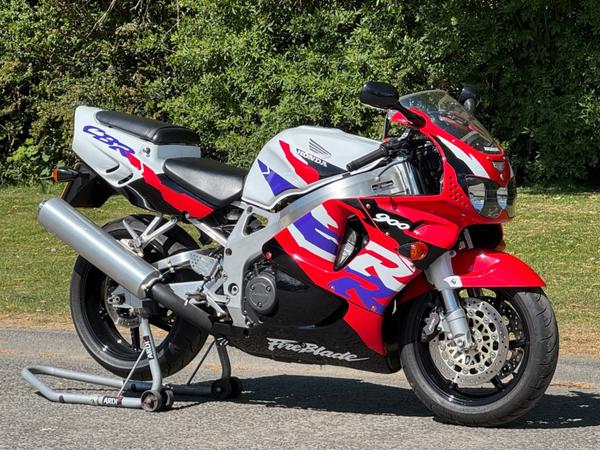 Used 1997 Honda CBR CBR900 RR-V Fireblade Foxeye £4,295 27,446 miles ...