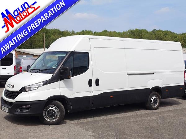Used 2024 Iveco Daily 35S14 Business, XLWB, Medium Roof Panel Van with ...