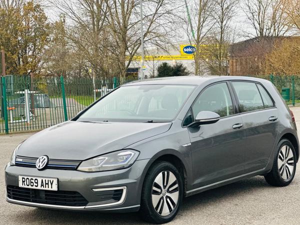 Used 2019 Volkswagen Golf 99kW e-Golf 35kWh 5dr Auto £8,800 35,798 ...