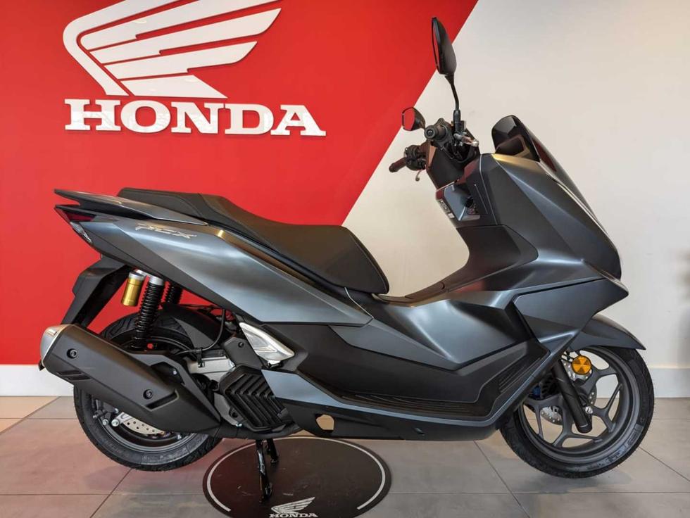 Used ~ Honda PCX125 WW125SSED £3,699 ~ miles Matte Dim Grey Metallic ...
