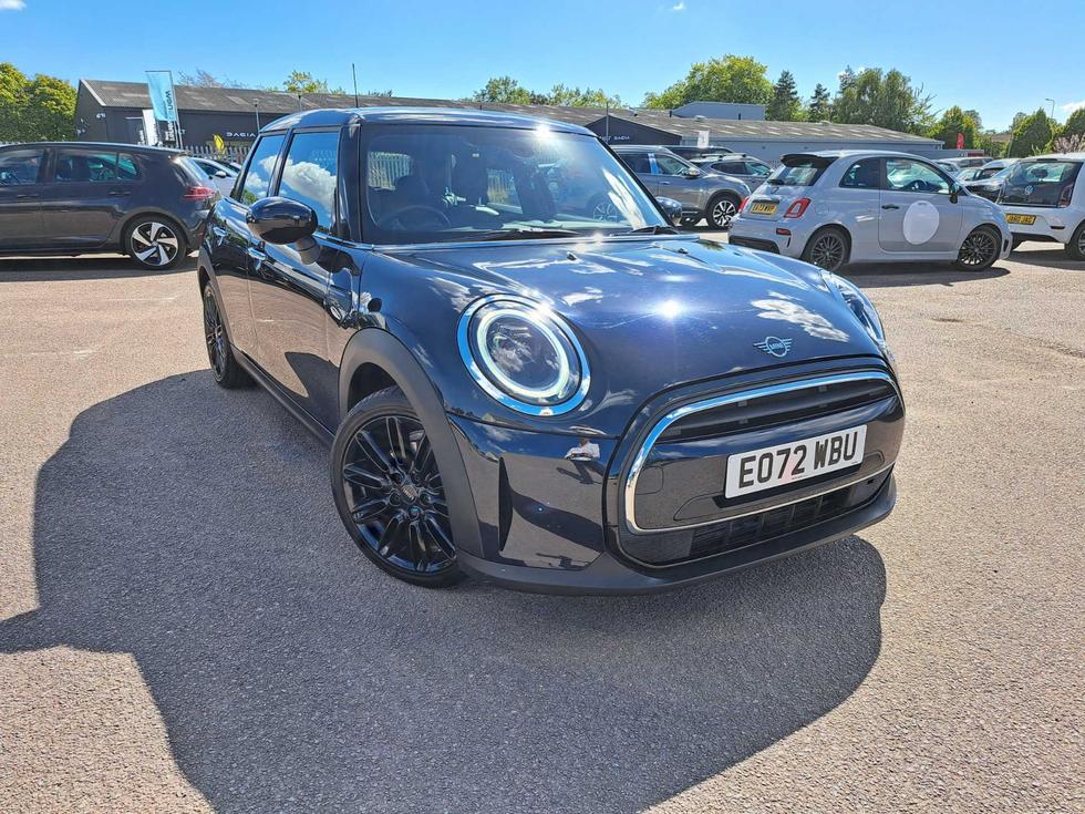 Used 2022 Mini Cooper Exclusive Auto £19,996 21,700 miles Blue Black ...